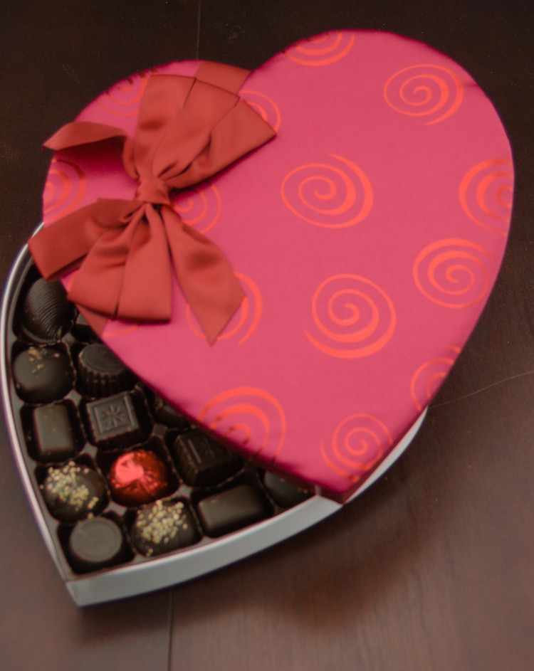 Belgian Satin Swirl Heart